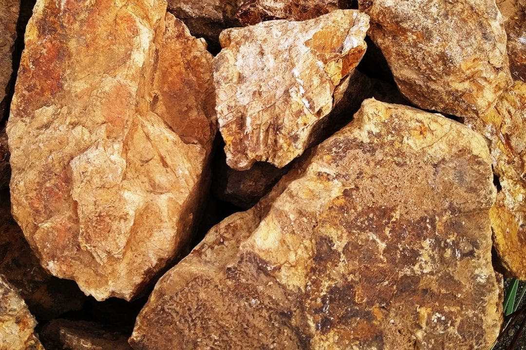 California Gold Boulder - Rosenbalm Rockery